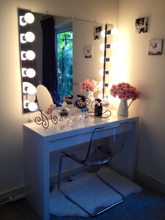 51 Makeup Vanity Table Ideas | Ultimate Home Ideas