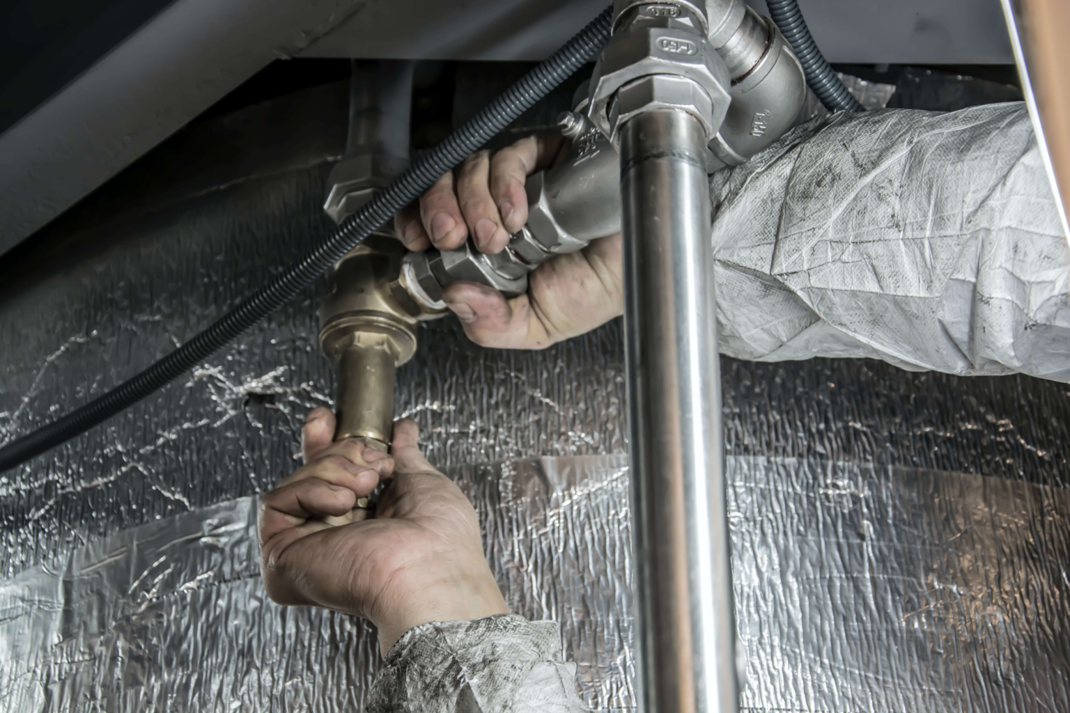 Let's Look At Why Geysers Burst - Ultimate Home Ideas